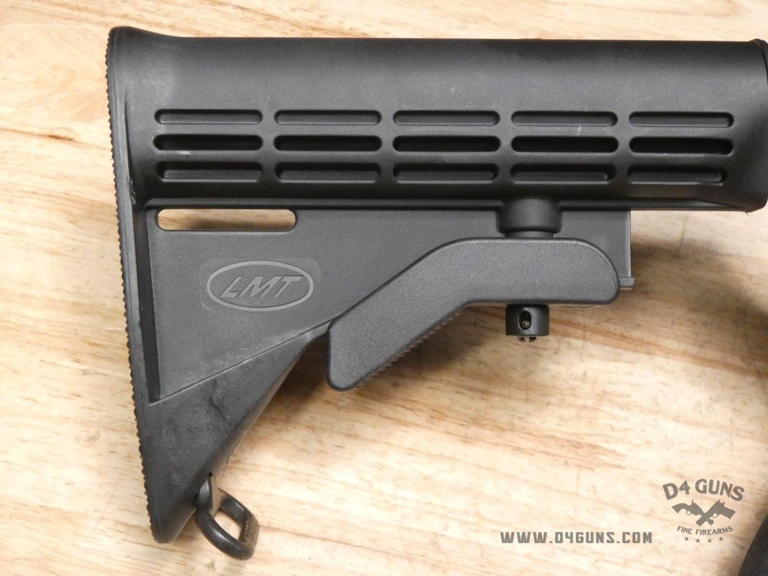 LMT Defender 2000 Complete Lower – 5.56 Nato | D4 Guns