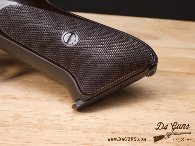 Whitney Wolverine | .22LR | 1 Magazine | | D4 Guns